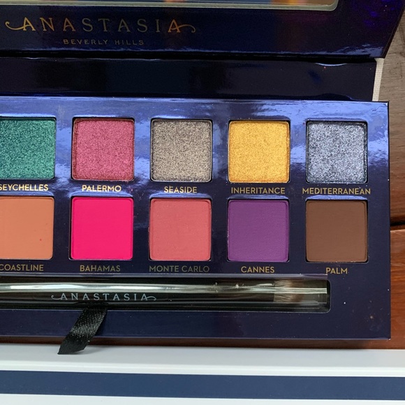 Anastasia Beverly Hills | Makeup | Abh Riviera Eyeshadow Palette Bnib ...
